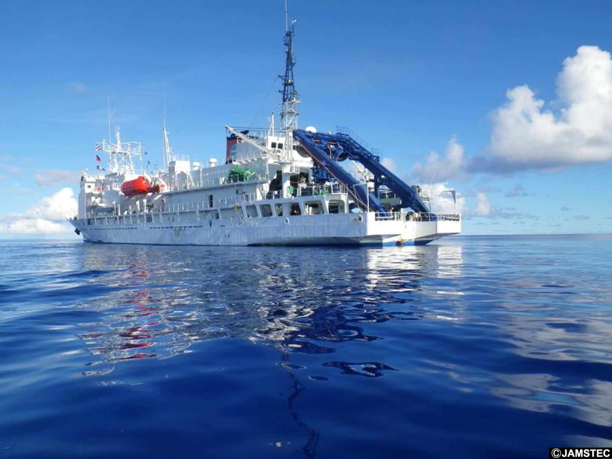 Our First Deep-sea Expedition in Japan, Partnering with JAMSTEC
